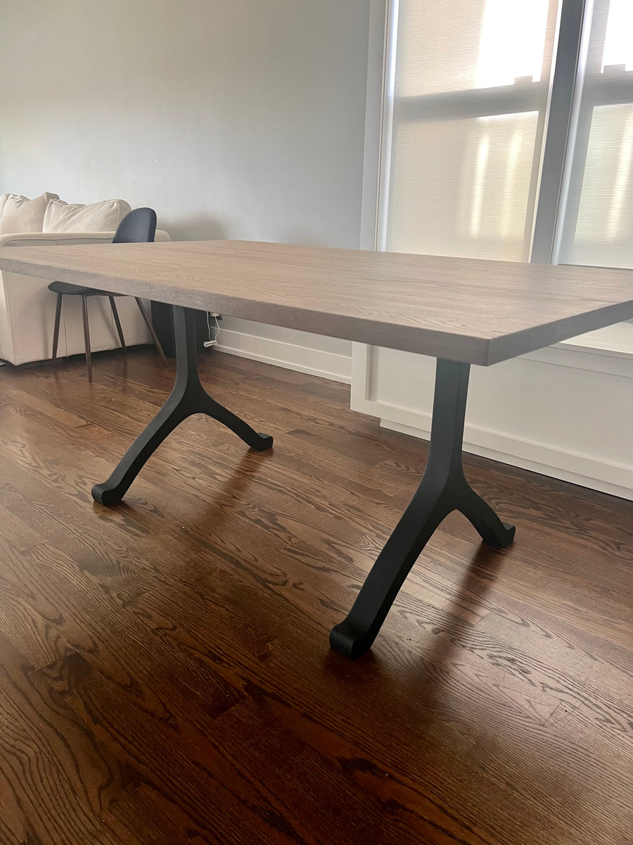 Wishbone Table – Hermanos Woodworks